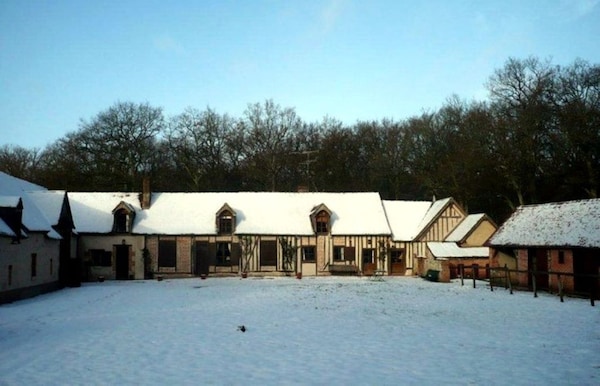 Gite Le Rouvre Maison à La Campagne Au Centre Des Châteaux De La Loire. - Cour-Cheverny