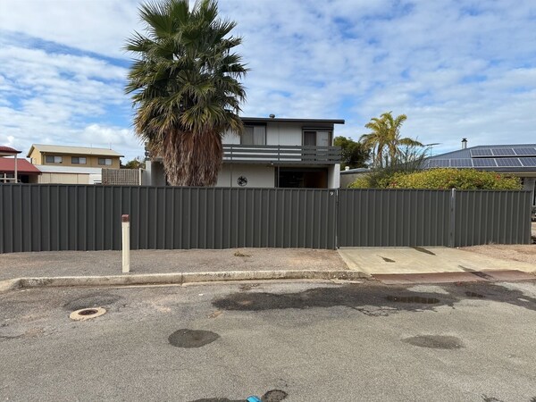 Aqua Vista - Games Room! Plenty Of Room For Parking! Dog Friendly! - Port Vincent