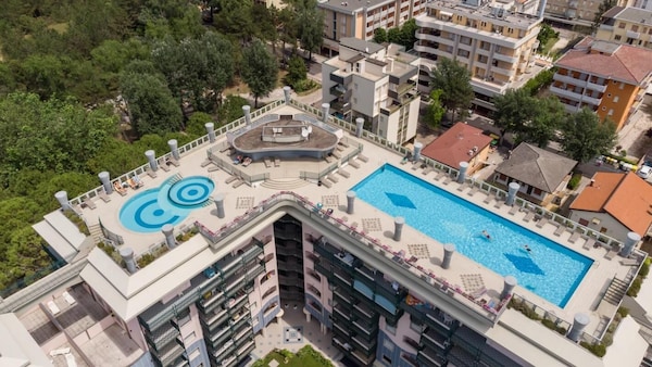 Comfortable Apartment In A Prestigious Complex With Pool - Bibione