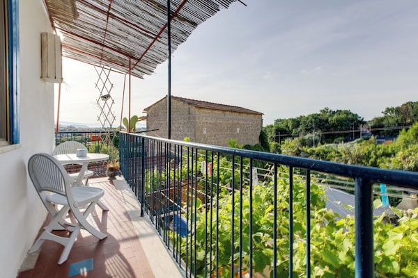 Cute Apartment Whit Balcony. - Scauri