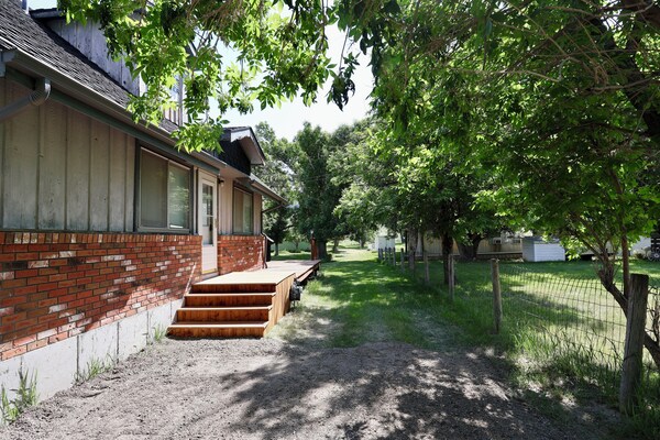 Home On The Missouri River - Cascade, MT