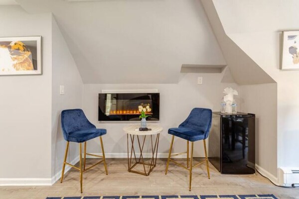 Charming Studio In Marvelous New Rochelle With Wifi, Ac - グリニッジ, CT