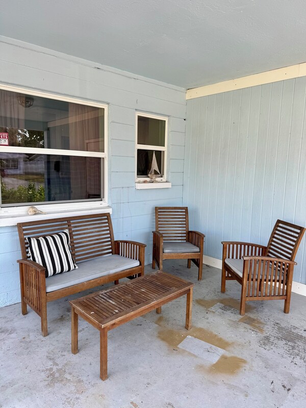 Coquina Key Cabana 2-bedroom Downtown St. Petersburg - St. Petersburg, FL