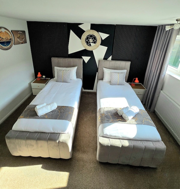 Elegant 3-bedroom Sleeps 6 Fully Equipped|families,nhs&business Contractors - Kettering