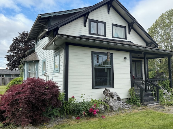 The Swan House - Official Twilight Stay In Forks, Wa - Olympic National Park - Forks