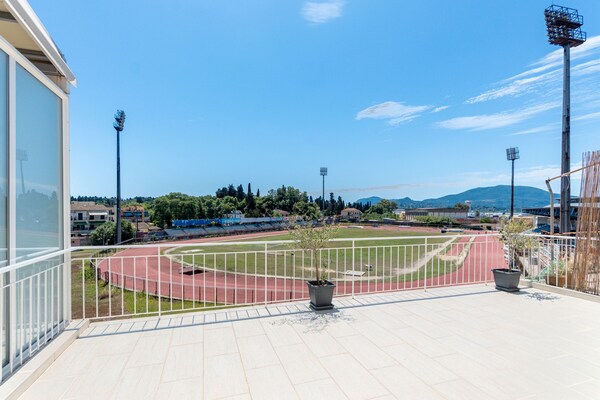 Apartment 'Corfu Center Deluxe' With Balcony, Wi-fi And Air Conditioning - Керкира, Греция