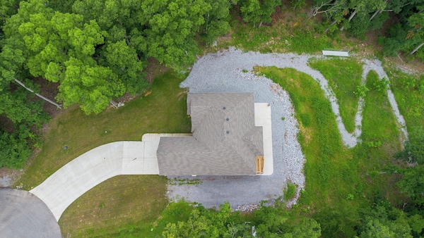 New Build! Bayview- Private Dock In Quiet Cul-de-sac. 20 Minutes To Murray State - Kenlake State Resort Park, Hardin