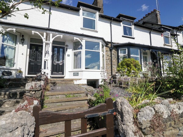 Poppy Cottage, Family Friendly In Bowness-on-windermere - Windermere