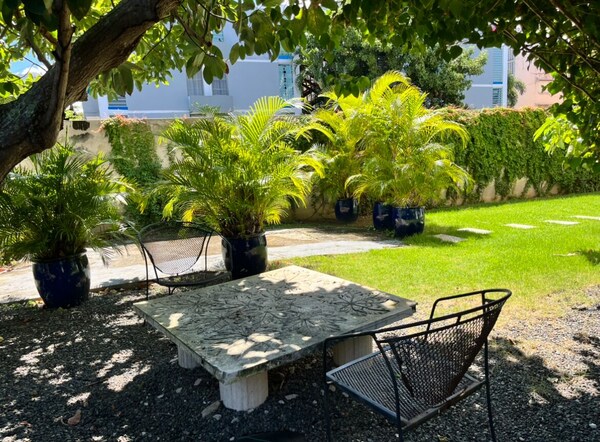New! Walk To Beaches + Restaurants + Close To Sju And Isla Verde In San Juan! - San Juan