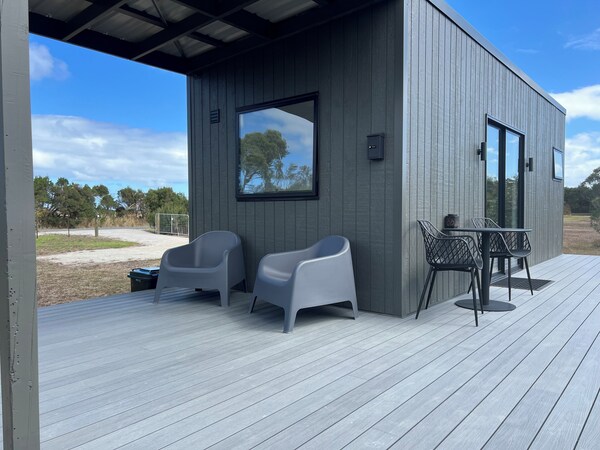 Secluded Cabin Close To Beautiful Beaches And The Town Of Wonthaggi - Cape Paterson