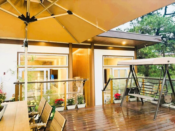 Spacious 3-bedroom Vacation Home With Private Deck Baguio City - Baguio