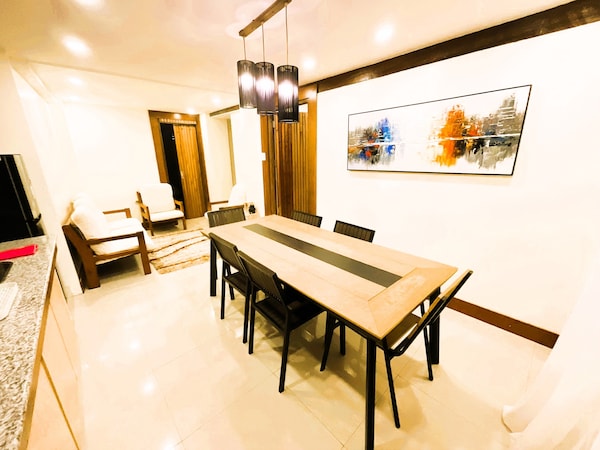 Fantastic 2-bedroom Vacation Home With Balcony In Baguio City - Baguio