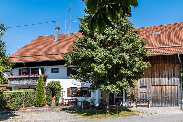 Ferienwohnung 'Echerschwang2' Mit Gemeinschaftsgarten, Balkon Und Wi-fi - Steingaden