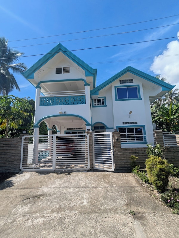 Charming Apartment With Ac And Wifi In Superb Anahawan - Hinunangan