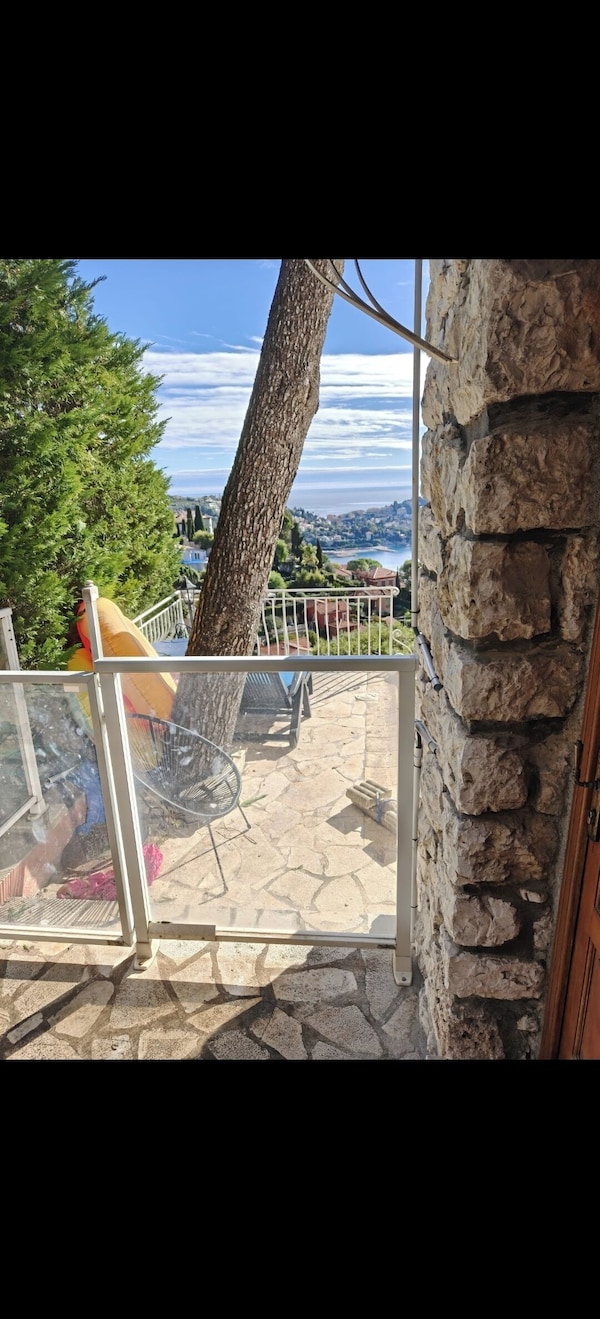 Independent Studio In A Villa - Villefranche-sur-Mer