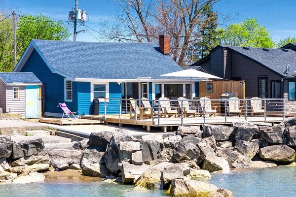 Sunsets & Sips Stylish Cottage Near Wineries - Kingsville