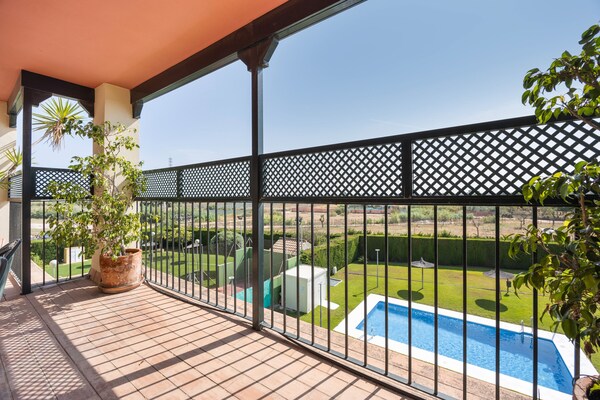 Apartamento 'Camaleón 7' Con Piscina Compartida, Terraza Privada Y Aire Acondicionado - Rota