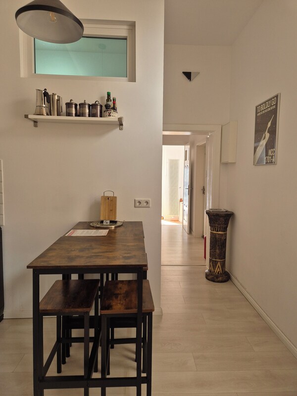 Exclusive 3-room Apartment Near The Center And Trade Fair - Brême
