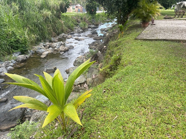 Cozy 2-bedroom Cabin In Charming Naguabo With Wifi, Ac - Puerto Rico