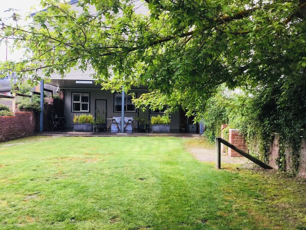 Convenient & Cosy Mountain Retreat In Omeo - Ski Or Bike Ride This Winter - Omeo