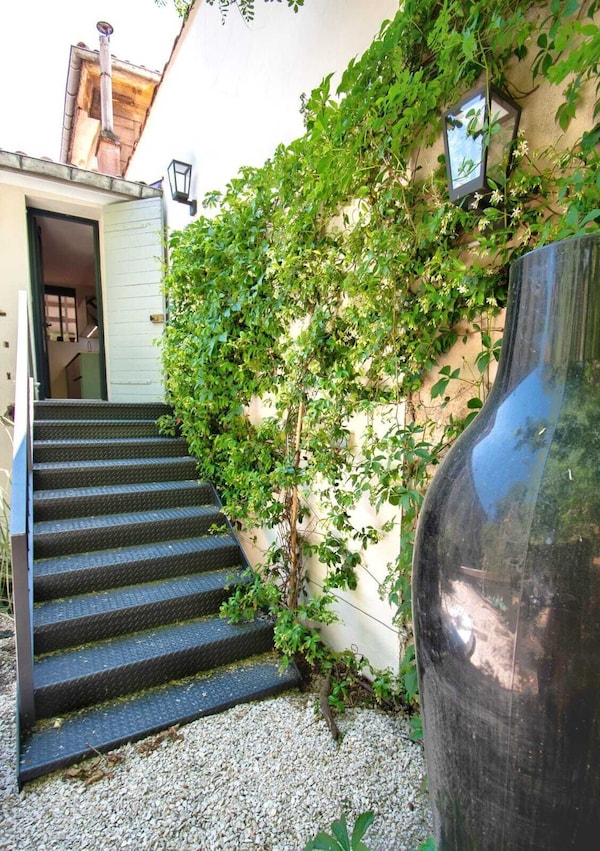 Magnifique Maison De Ville Avec Piscine Et Garage - Meyreuil