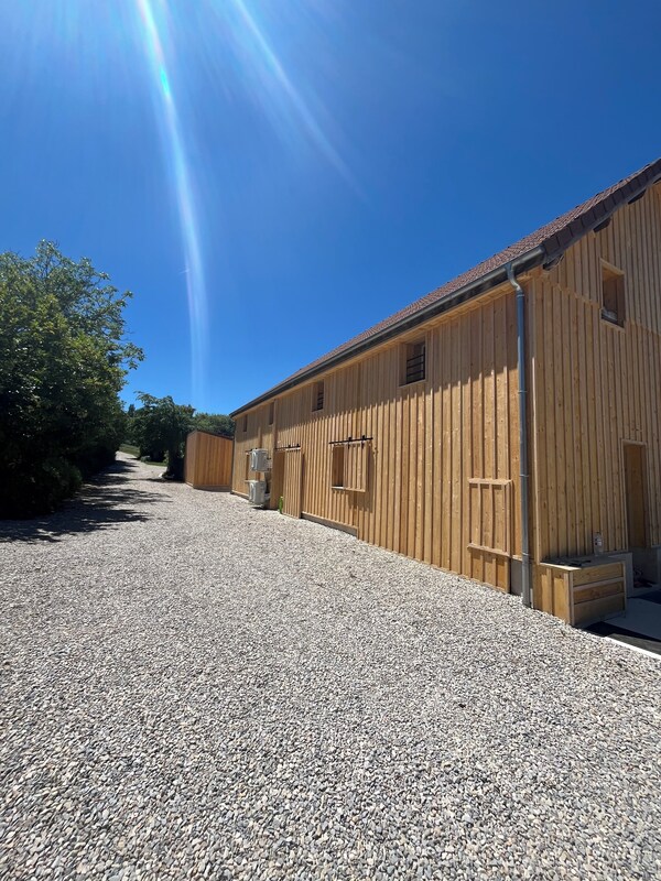 Maison à Sarlat 5 Chambres Piscine Au Milieu D Un Domaine De 16 Hectares - Dordogne