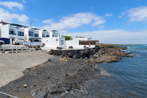 Despierta Con El Sonido Del Mar, Casa En La Costa Ideal Para Familias - La Graciosa