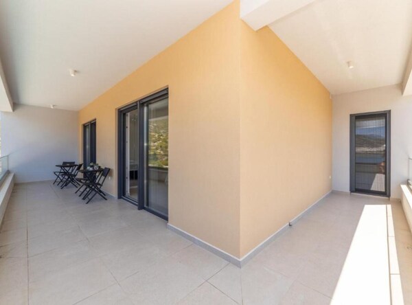 Luxury Villa Navis - Villa - Porto Tolero