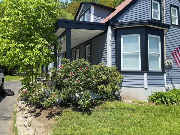Peaceful Meredith Getaway - 2 Br W/ Wifi & Charm - Lake Winnipesaukee, NH