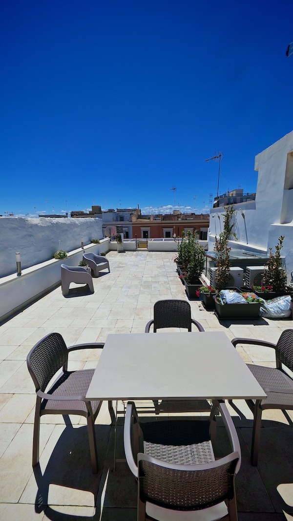 Isensi Luxury Suite Trani - Trani