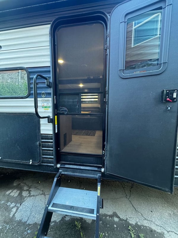 Inlet View Cozy Camper - 알래스카
