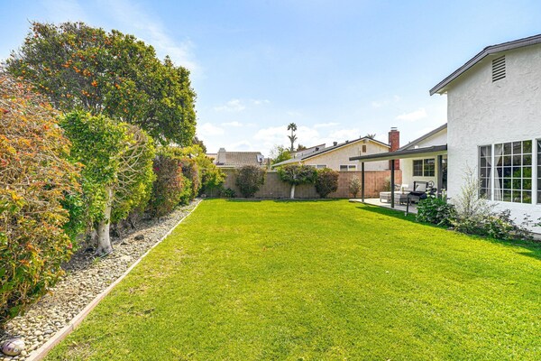 Summer Beach Retreat  3-bedroom, 2-bath Getaway - Port Hueneme, CA