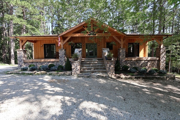 4 Bedroom Cabin Retreat - Game Room & Pool Table - Arnold