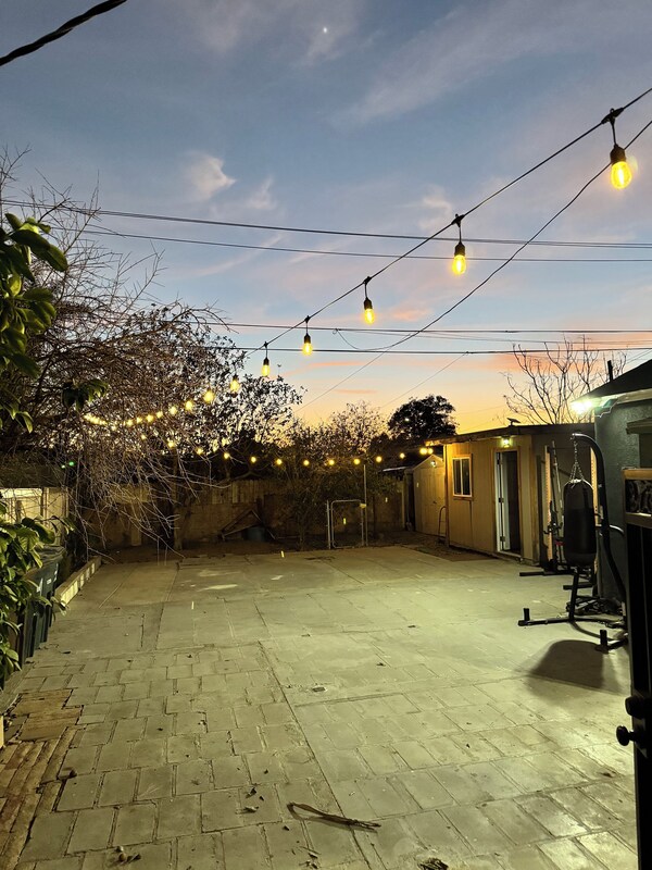 Guesthouse Private Jacuzzi Perfect Getaway - San Bernardino, CA