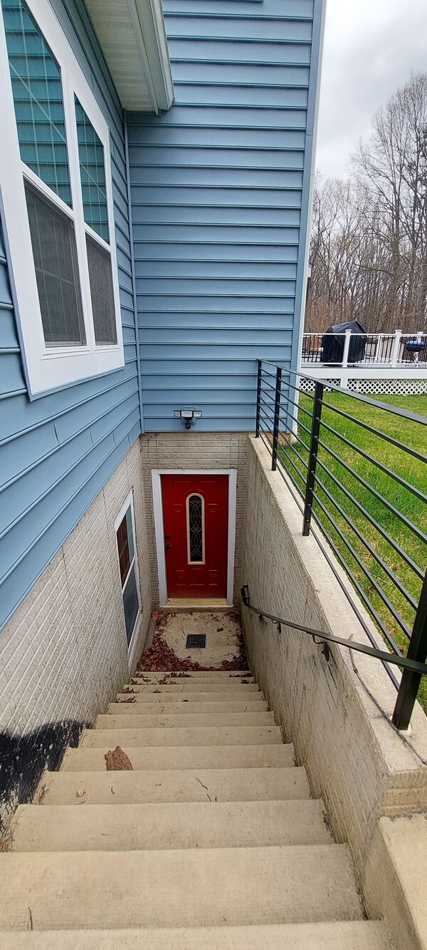 Spacious 3-bedroom & 2 Baths Apartment For Your Quantico & Dc Stay With Wifi - Stafford, VA