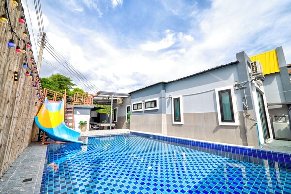 Villa Di Lusso Con 3 Camere Da Letto E Piscina Privata Vicino Alla Spiaggia Di Jomtien A Pattaya - Pattaya