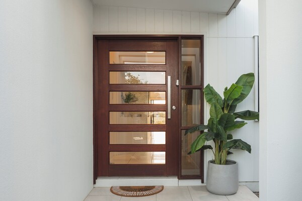 Welcome River View Haven, Your Stylish Retreat In The Heart Of Townsville! - Ville de Townsville