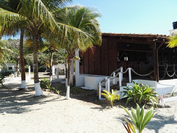 ¡Cabaña En Madera Frente Al Mar! - El Molino De Las Flores - Playas El Francés - Sucre