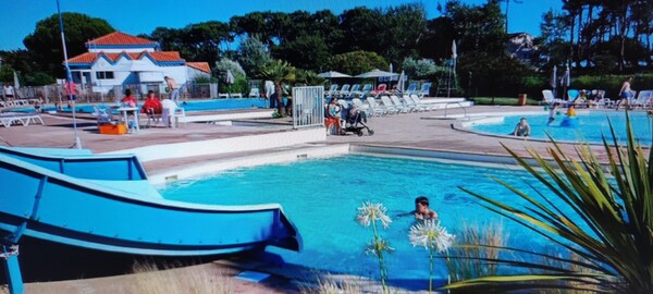 Appartement -3 Pièces, 2 Ch, Rdc Auvillage De Port Bourgenay Avec Accès Piscine - Le Château-d'Olonne