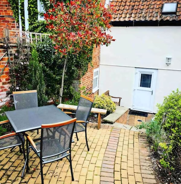 The Old Shop At Savile House - A Cosy Cottage With A Story To Tell - Nottinghamshire