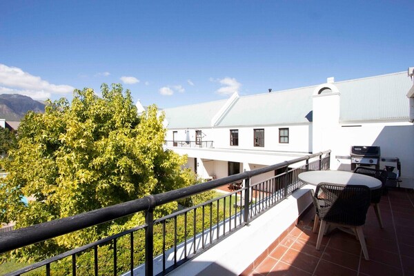 Stunning Apartment On Championship Golf Course, Winery, Security Estate, Views - Stellenbosch