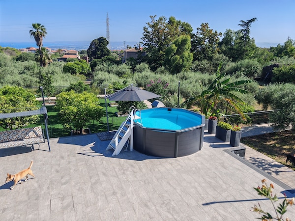 A Green Oasis In The City, Near The Ring Road Ideal For Your Commute - Catania