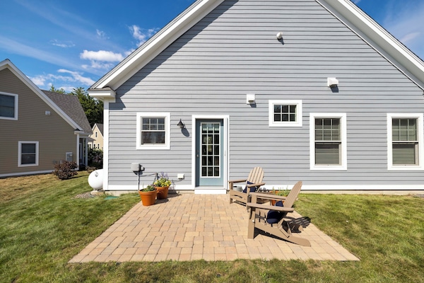 Family Friendly 2-bedroom/2 Bathroom House In Arundel With Free Wifi, Pool & Gym - Cape Porpoise Harbor, ME