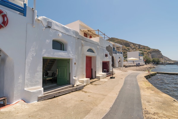 Klima Milos Sea Front Boat House - Milos