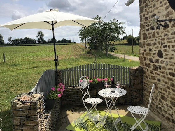 Charming Cottage With Wifi In Peaceful Saint-aubin-fosse-louvain - Mayenne