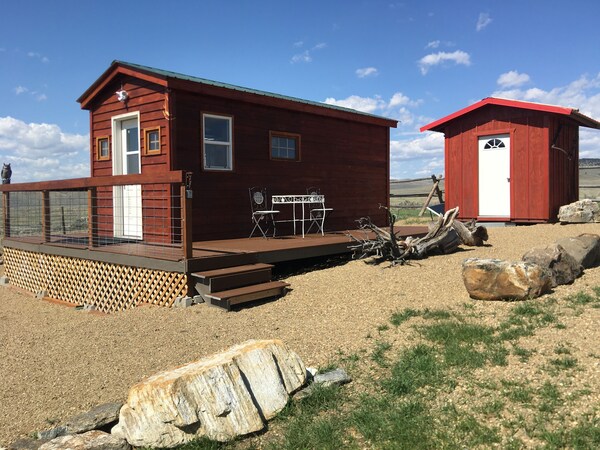 Secluded Off Grid Emet Springs Cabin Under The Stars Of Big Sky Country! - Montana