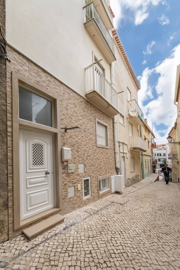 Casa Olívia - 15 Meters From The Beach - Nazaré