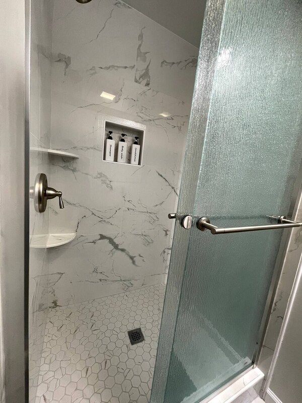 Cozy 2-bedroom Basement In Wonderful Great Falls With Wifi - Reston, VA