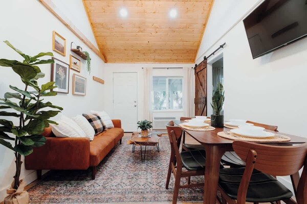 Packwood's Skyline Suite - Packwood, WA