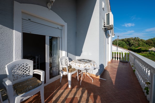 Three Bedroom Apartment With Terrace And Sea View Sukošan, Zadar (A-24601-a) - Sukošan